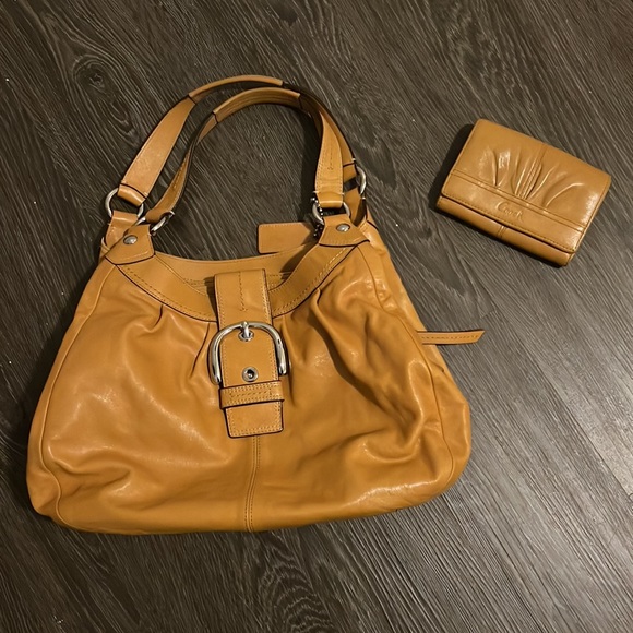 Coach | Bags | Coach Large Satchel Purse And Matching Wallet ...